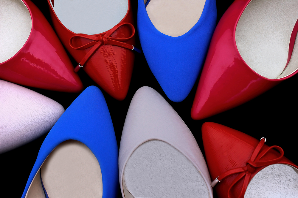 A Pointed Style: The History of Pointy Shoes from Fashion to Fairytale ...